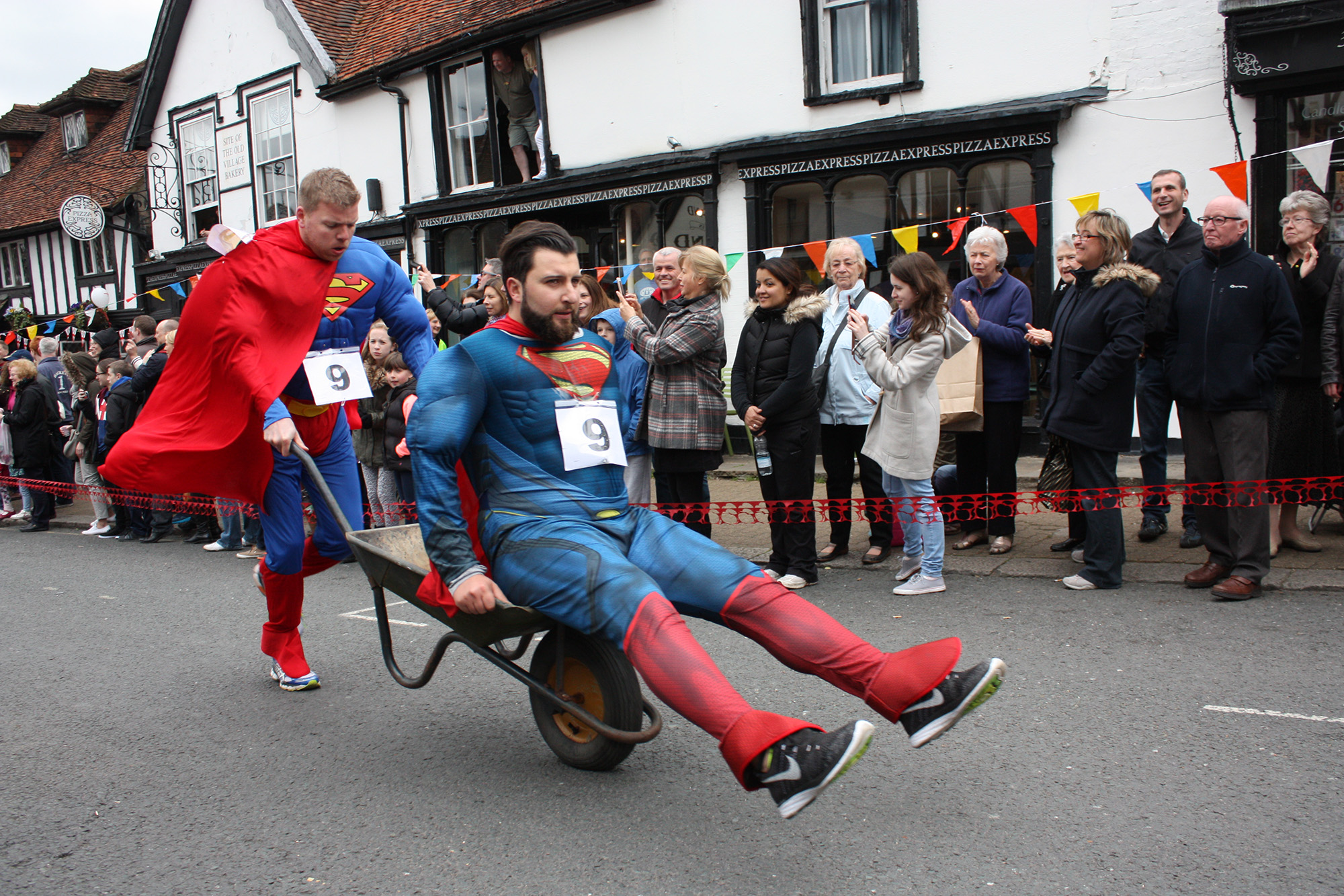 Wheelbarrow Race 2015 Full Coverage - Radio Harrow